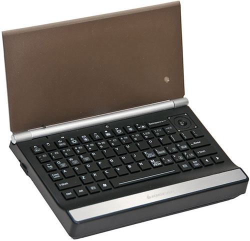 : IOGear Mini Wireless Multimedia Keyboard Review | The SSD Review