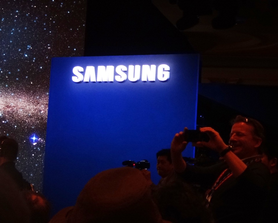 Samsung Press Conference Debuts Series 9 and Series 5 Laptops - CES ...