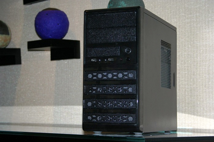 Rosewill Ranger-M MicroATX Mini Tower Computer Case Review | The SSD Review