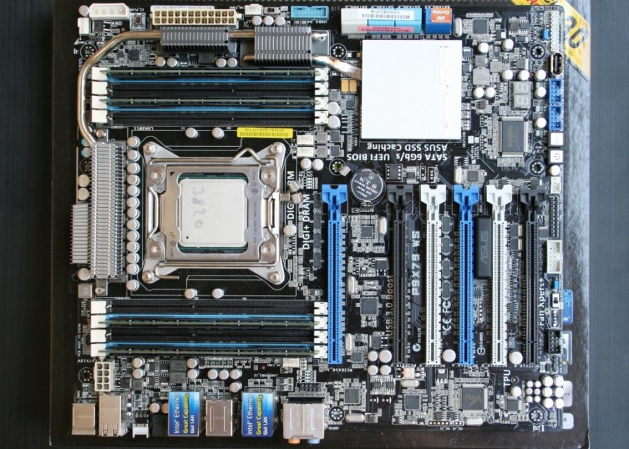 LSI SAS 9207-8i PCIe 3.0 HBA Overview - Eight Crucial M4 SSDs Pushed to ...