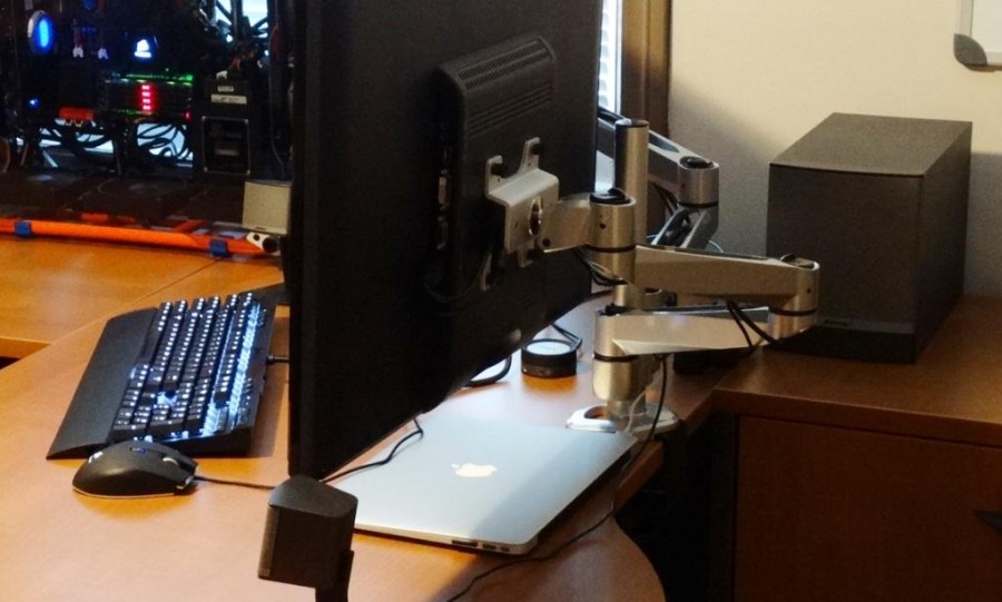 Building a New Dual Intel/AMD Triple 2560x1440 Display 5Ft High PC ...