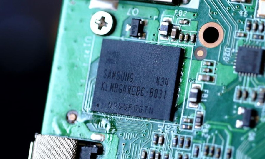 Zotac ZBox PI320 Mini-PC Review and Teardown - eMMC At Its Best | The ...