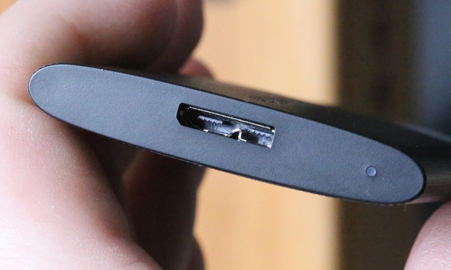 Samsung T1 Portable SSD Review (1TB) - Price, Speed, Capacity and ...