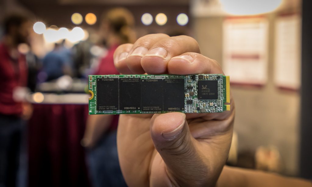 Realtek Shows off Newest NVME Controllers at 3.5GB/s - FMS 2018 Update ...