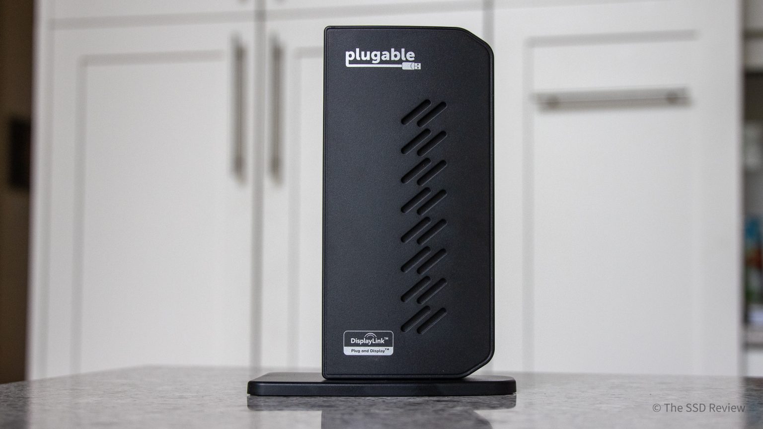 Plugable's Newest ThunderBolt 3 and USB-C Docking Stations Reviewed ...