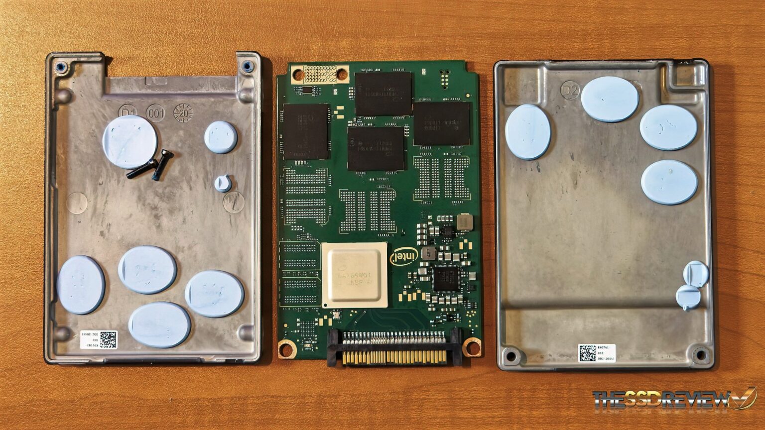 Intel Optane DC P5800X PCIe 4 NVME SSD Review - SSD Perfection Via ...