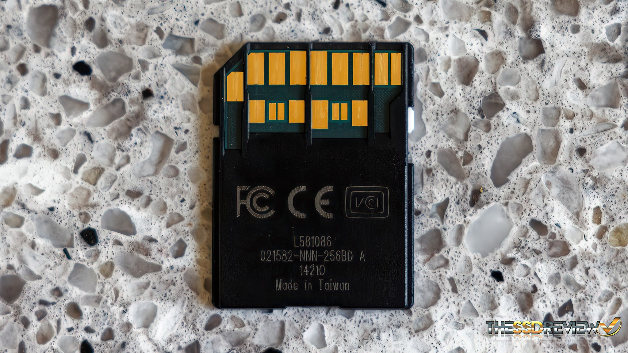 SMI Samples First SD Express Memory Card with SMI SM2708 Controller ...