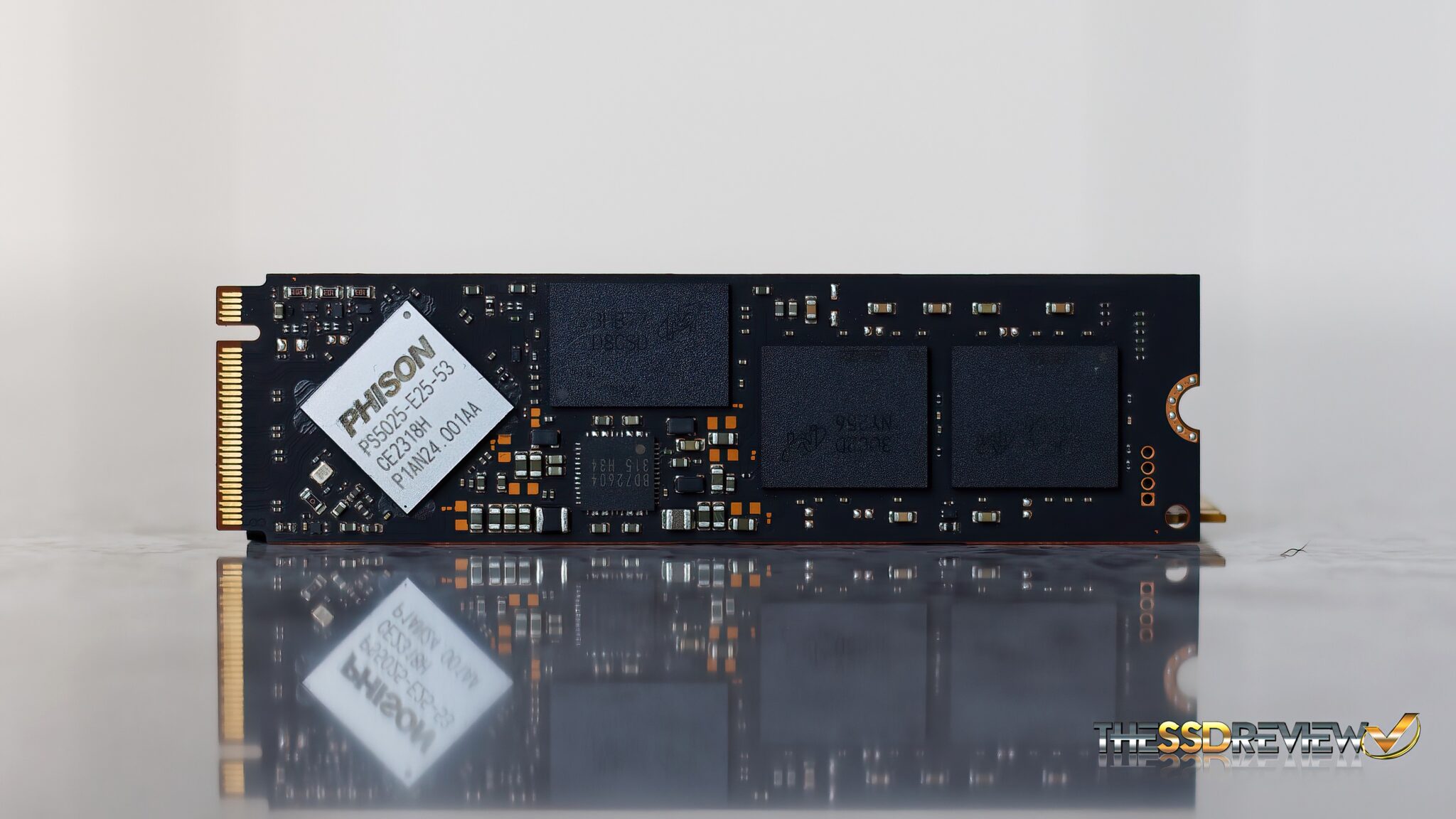 Crucial T500 Pro Gen4 2TB SSD Review - Move Over Expensive 8-Channel High End SSDs! | The SSD Review