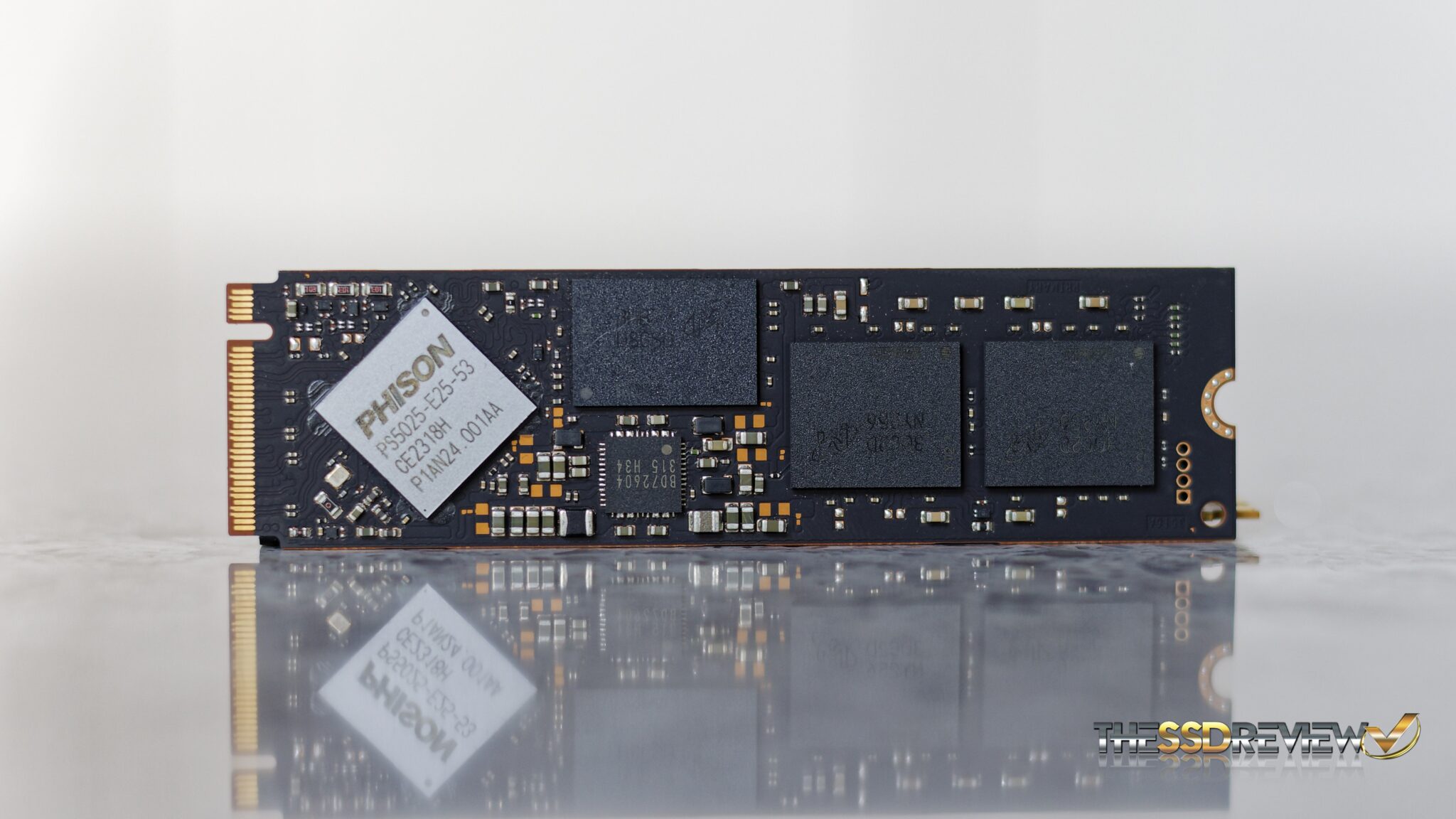 Micron 3500 Gen 4 SSD Review - There is Just No Client Comparable | The ...