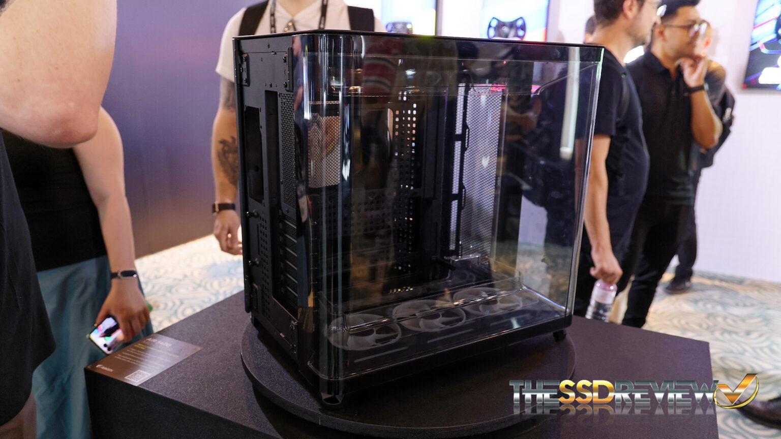 Corsairs Innovation Shows in PC Cases and Power Supplies - Computex ...