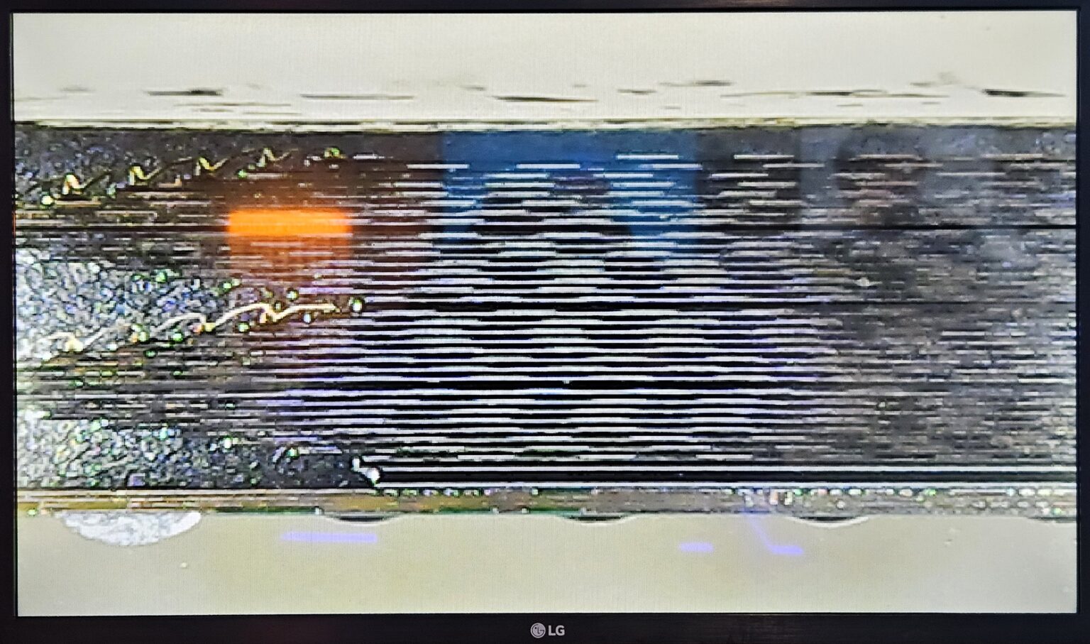 KIOXIA Puts on Showstopping Display of BiCS 8 NAND Flash Cross Section at Flash Memory Summit ...