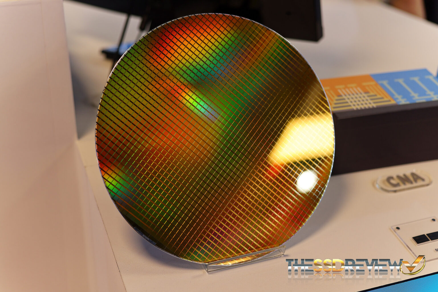 KIOXIA Puts on Showstopping Display of BiCS 8 NAND Flash Cross Section at Flash Memory Summit ...